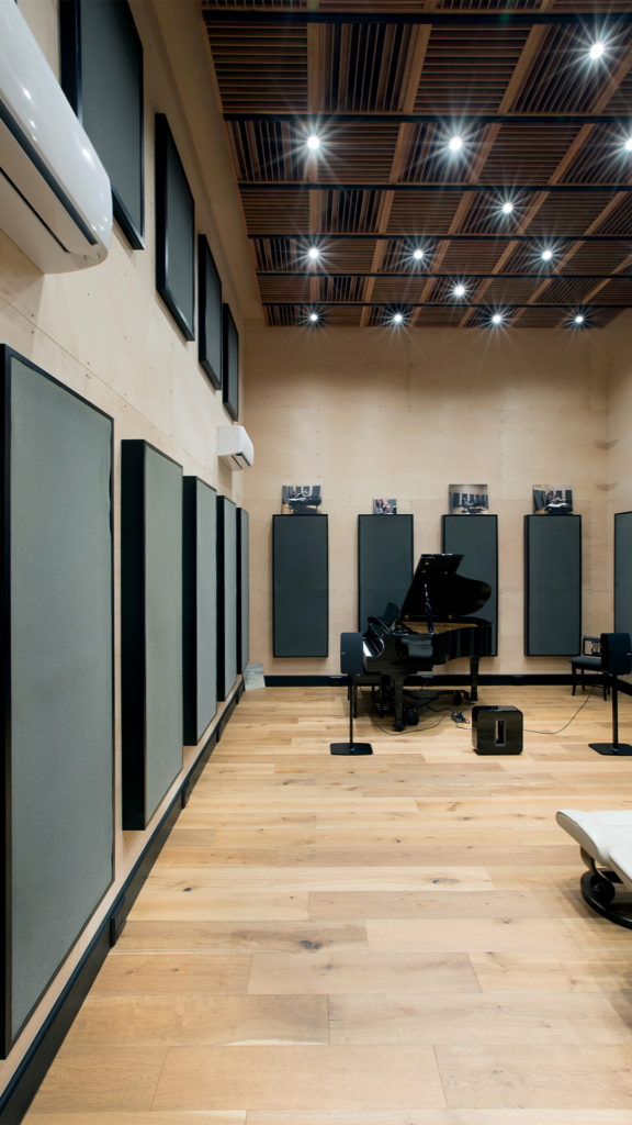 Fred's Piano Room – Acoustic Fields